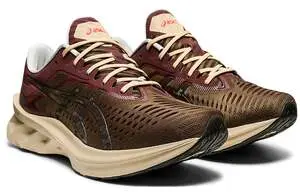Asics Novablast Sneakers - Brown