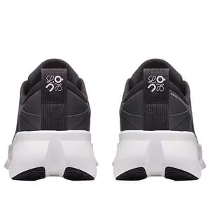 On X Loewe Cloudsolo Sneakers - Black/white
