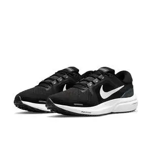 Nike Zoom Vomero 16 Athletic Sneakers