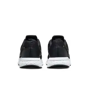 Nike Zoom Span 4 Sneakers - Black/white/gold