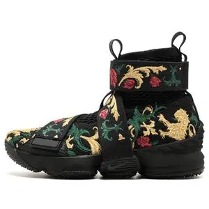 Nike Kith X Lebron Lifestyle 15 'king's Crown - Black