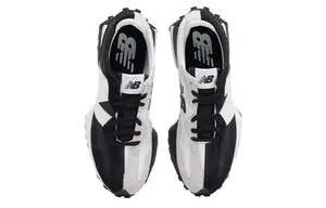 NEW BALANCE 327 'collective Black' Gs327bw1 Low Top Sneakers - Black/white