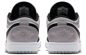 JORDAN 1 Retro Low "atmosphere - White/atmosphere Grey-black