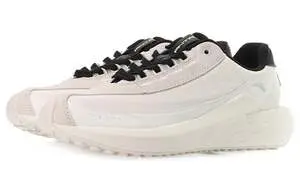 ANTA Crystal Sugar Sneakers - White/beige/black