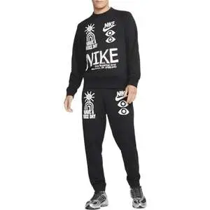 Nike Graphic Long Sleeve Pullover