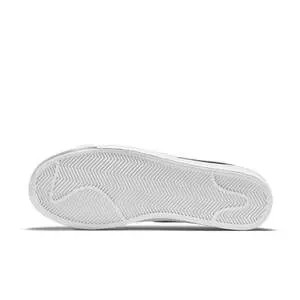 Nike Blazer Low '77 "white Ghost" Sneakers - White/blue