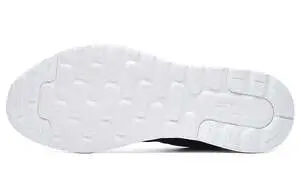 FILA Nimble Low Top Sneakers