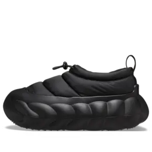 CROCS Overpuff Shorty - Black