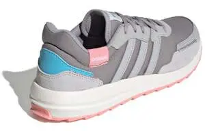 Adidas Retrorun Low Top Sneakers