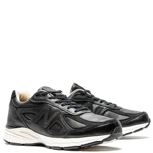 NEW BALANCE 990v4 Made In Usa Sneakers - Black