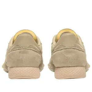Onitsuka Tiger Traspike Sneakers