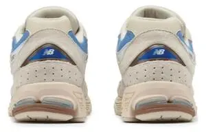NEW BALANCE 2002r Sneakers - Grey Sky Blue