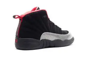 JORDAN 12 Retro Mid Top Sneakers - Black