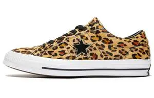CONVERSE One Star Low Top Cheetah Print Sneakers