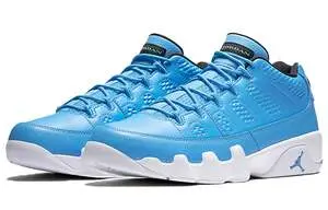 JORDAN Retro Low "pantone - Pantone/white