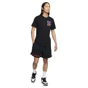 Nike Graphic T-shirt Asia Sizing - Black