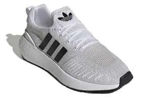 Adidas Originals Swift Run 22 Sneakers