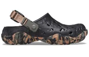 CROCS All-terrain Atlas Clogs