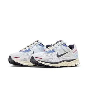 Nike Zoom Vomero Sneakers - Light Blue/white/black