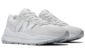 NEW BALANCE 57/40 Sneakers - White