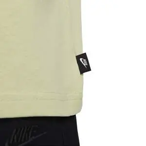 Nike Premium Essentials T-shirt - Olive Green