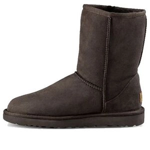 UGG Classic Short Ii Boots - Default Colorway