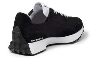 NEW BALANCE 327 Sneakers - Black/silver