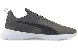 PUMA Flyer Low-top Sneakers