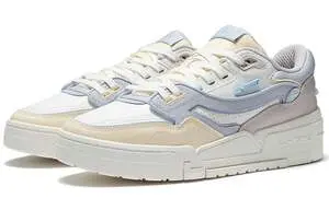 LI-NING Low Top Sneakers - Default Colorway