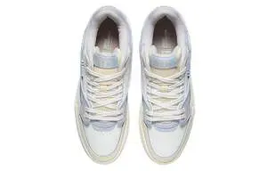 LI-NING Low Top Sneakers