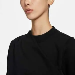 Nike Round Neck Casual Sports Sweatshirt - Black