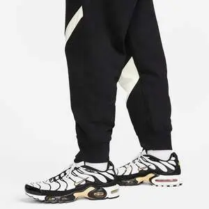Nike Swoosh Sweatpants