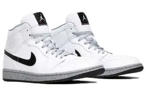 JORDAN 1 Mid Sneakers - White/black-wolf Grey
