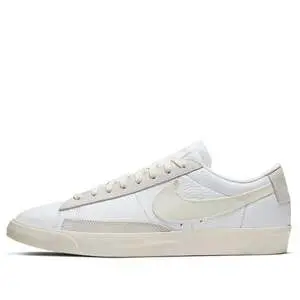 Nike Blazer Low Leather Sneakers - White