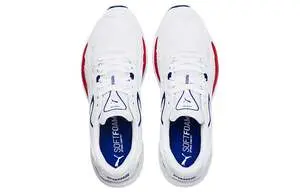 PUMA Axis Plus 90s Sneakers