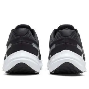 Nike Quest 5 "smoke Grey White" Low Top Sneakers - Black