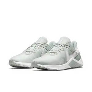 Nike Legend Essential 2 Training Sneakers - Grey/silver
