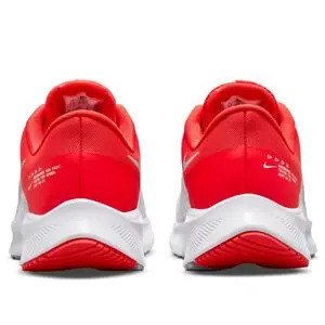 Nike Quest 4 Low Top Sneakers - White/red
