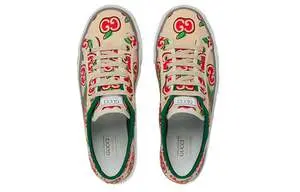 Gucci Tennis 1977 Gg Apple Print Sneakers - White