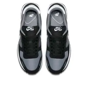 Nike Vortex Sneakers - Black