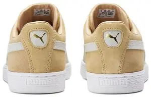 PUMA Suede Classic 21 Low Top Sneakers