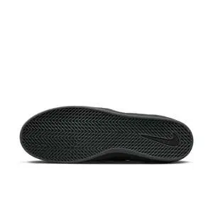 Nike Ishod Premium
