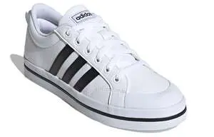 Adidas Bravada Sneakers - White