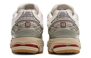 NEW BALANCE 1906r "sea Salt True Red" Low Top Sneakers - White/red