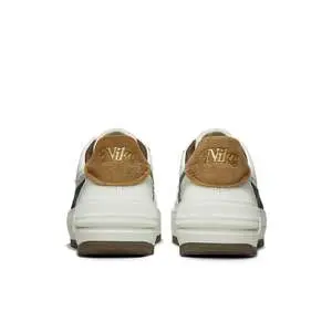 Nike Force 1 Plt.af.orm 'sail Pro Green - White