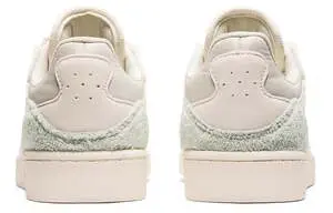 Asics Skycourt Low Top Sneakers