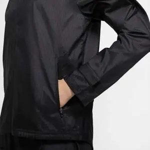 Nike Essential Jacket
