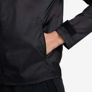 Nike Essential Jacket