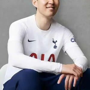 Nike Tottenham Hotspur 21/22 Fan Edition Home Jersey