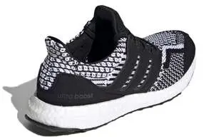 Adidas Ultraboost 5.0 Dna - Black